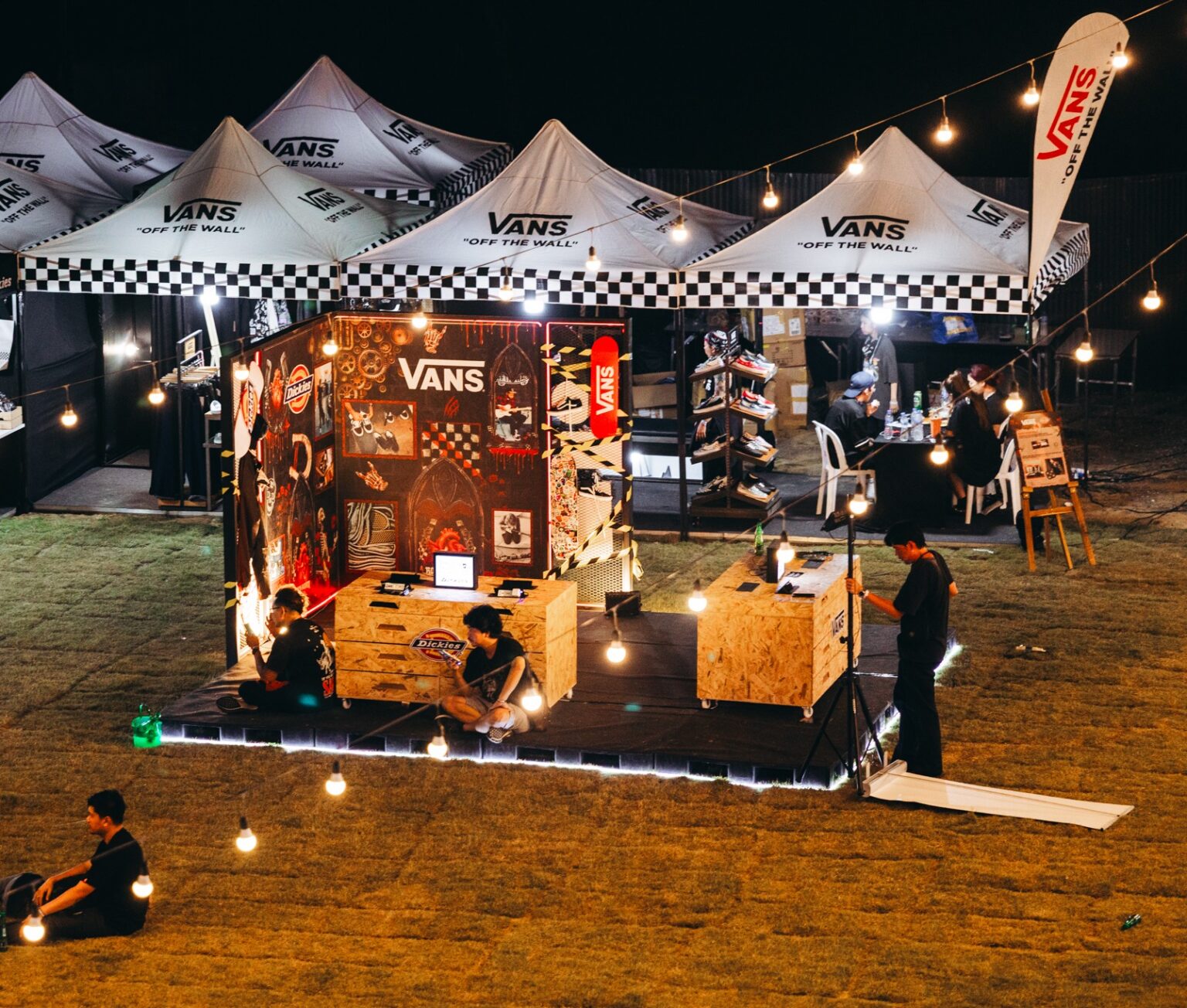 VANS CELEBRATES SELF-EXPRESSION AND MUSIC CULTURE AT ROCK ALARM 2026 ...